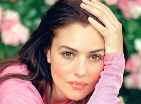 Monica Bellucci Hd Wallpapers Desktop And Mobile Images And Photos