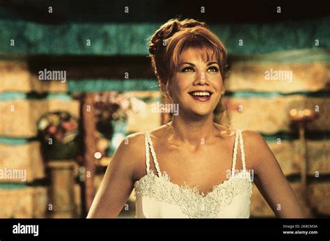 Kristen Johnston Film The Flintstones In Viva Rock Vegas Usa 2000