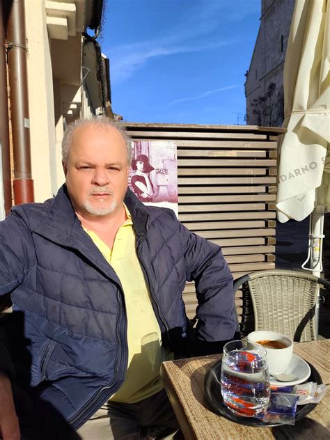 Stojan 30 12 2025 Caffe Bar Imperia Zagreb Savica Ovim Pićem Ja I Moj Prijatelj