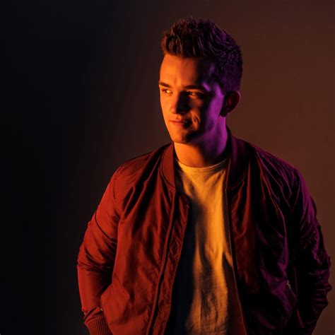 David Nathan Boeken Of Inhuren Easybookings