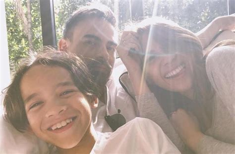 Suami Bunga Citra Lestari Ashraf Sinclair Meninggal Dunia