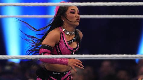 Wwe Star Roxanne Perez Looks To Make History In Match For Nxt Womens Championship At Vengeance