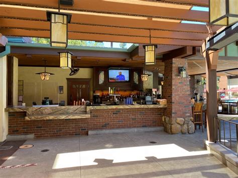 Review Gch Craftsman Bar And Grill Charcuterie Pizza Brings Great