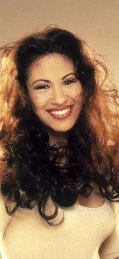 🔥 50 Selena Quintanilla Iphone Wallpapers Wallpapersafari