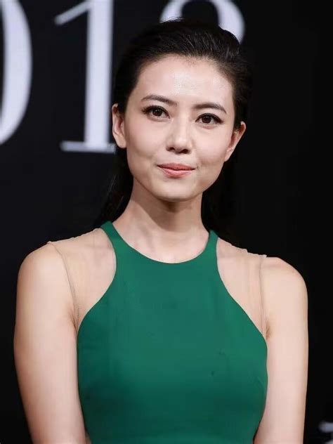 高圆圆真性情曝光：活动照无p图流出，展现真实之美 360娱乐，你开心就好