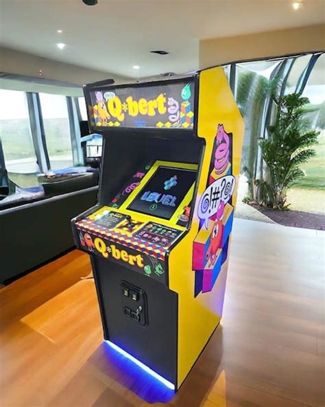 Qbert Arcade Game Qbert Wikipedia