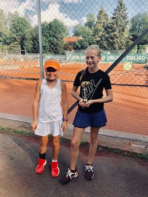 Sofia Heian Spilte Godt I Landsturneringen Moss Tennisklubb