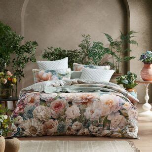 Logan And Mason Hydrangea Mist Quilt Cover Set Multicoloured