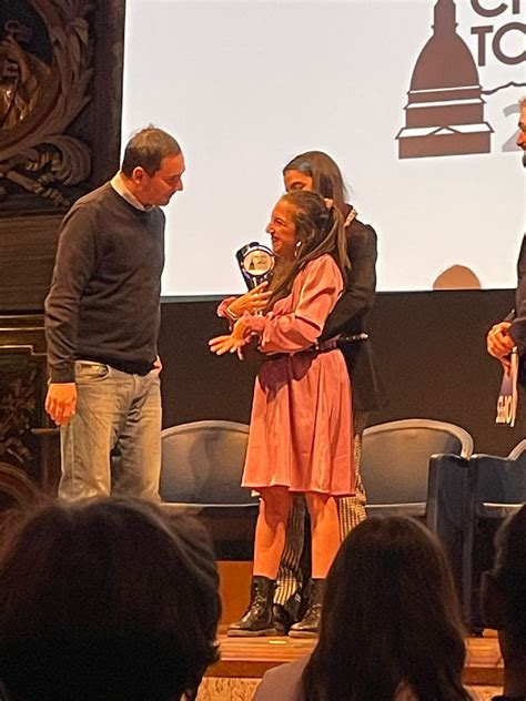 Ilpostscriptum Virginia Di Carlo Ritira Il Premio Alla Cerimonia