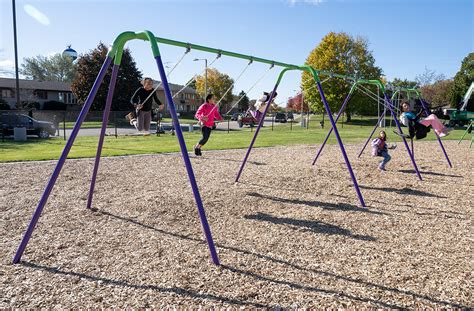 Elementary School Swing Sets Custom Swing Sets In New Jersey Garden