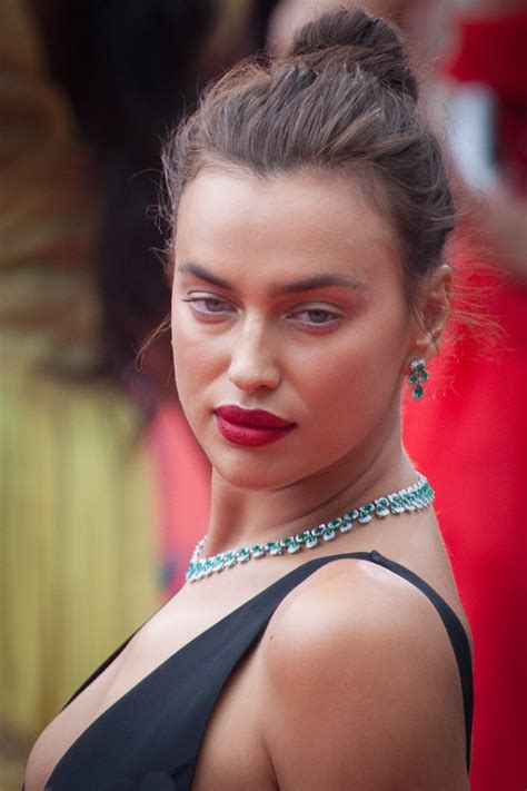 Irina Shayk Biography Height And Life Story Super Stars Bio