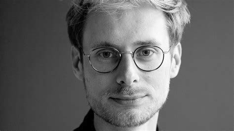 Daniel E Sippel Stern De