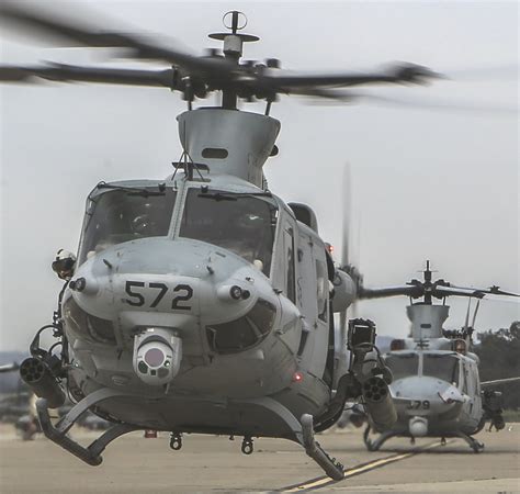 Hmlat 303 Atlas Marine Light Attack Helicopter Training