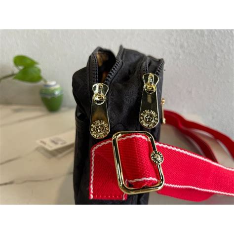 全新 Kipling X Kitty 小老虎凱蒂貓 猴子包 Ki5676 輕便防水多夾層單肩包 肩背側背包 斜背包 Yahoo奇摩拍賣