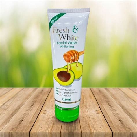 Fresh And White Face Wash 125ml Darazlk