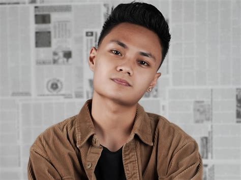 Lirik Lagu Kenangan Terindah Milik Mahen Opsi Id Situs Berita Pilihan Kita