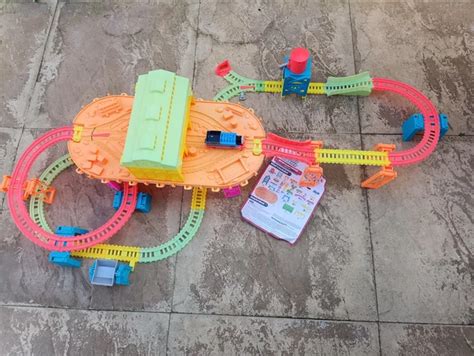 Thomas And Friends Hyperglow Station And Motorised Thomas Track Master Train Set £21 51 Picclick Uk