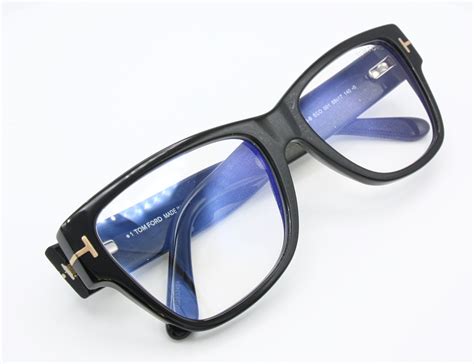 Thick Rim Tom Ford 5878 Rectangular Prescription Glasses In A Black