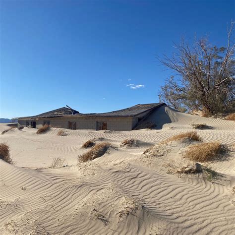 Newberry Springs Sunken Neighborhood In Newberry Springs Ca 5 Photos