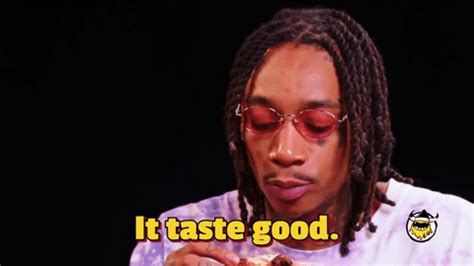 Taste Good Clips Find And Share On Giphy