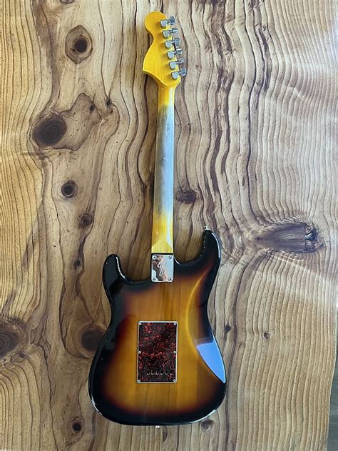 Fender Stratocaster Squire Sunburst Reverb