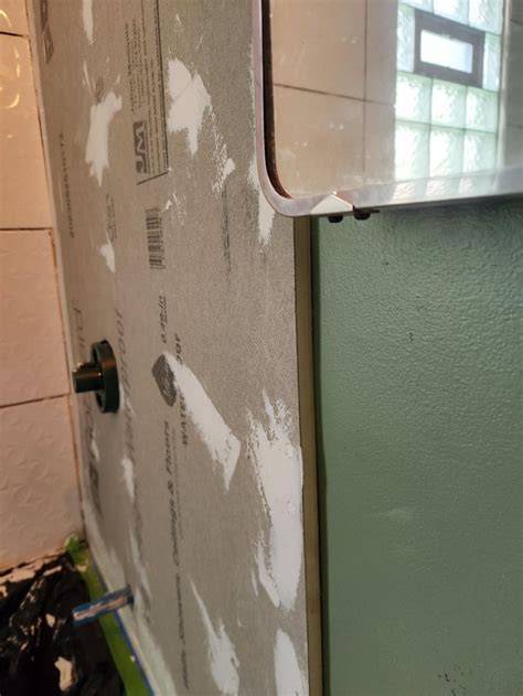 tiling edge issue r tile