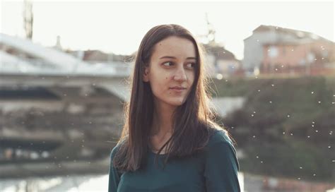 About The Artist Nagynataliaportfolio