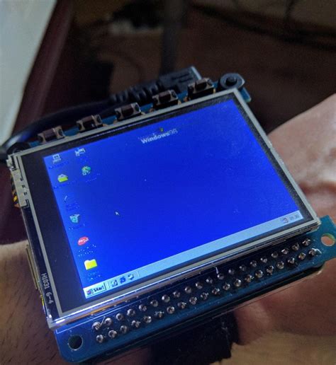 Windows 98 Wrist Watch Runs On A Raspberry Pi