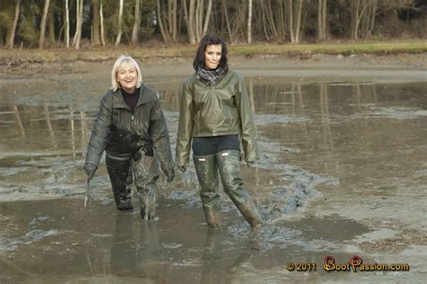Girls In Waders Wet Girls In Waders Are Having Fun Youtube Red