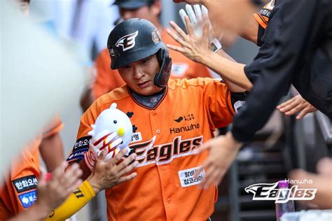 위기의 한화 힘내는 김태연데뷔 첫 10홈런 커리어하이 예약