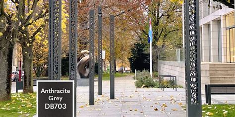 5 Trendy And Sustainable Finishes For Your Lighting Columns In 2024