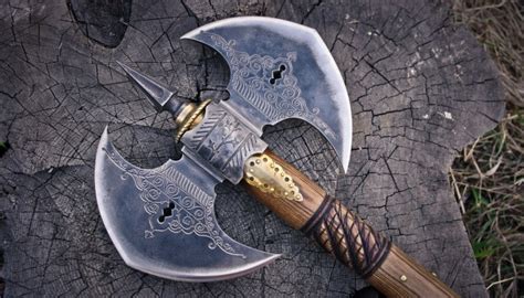 Секира 🔥 описание боевого оружия викингов двуручные двухсторонние