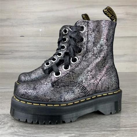 Send Offers Dr Martens Molly Platform Boots Us Size Depop
