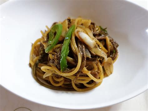 ♥ 신혼밥상 캠핑클럽 고사리파스타