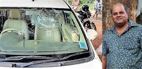 നാടക റിഹേഴ്സലിനെത്തിയ നടൻ സുനിൽ സുഖദയുടെ കാർ ആക്രമിച്ച് ചില്ലു തകർത്തു