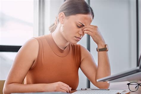 Annoyed Easily 15 Signs You Might Be A Highly Sensitive Person