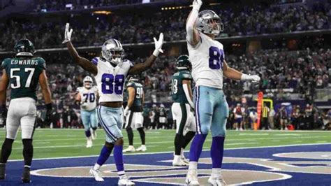 They Still Suck Nfl Twitter Savagely Trolls The Dallas Cowboys After