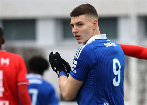 Ligue 1 Racing Le Spleen De Milos Lukovic