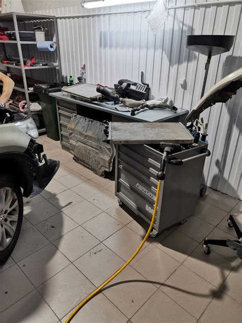 Промывка радиаторов и замена антифриза — Volkswagen Tiguan 1g 2 л