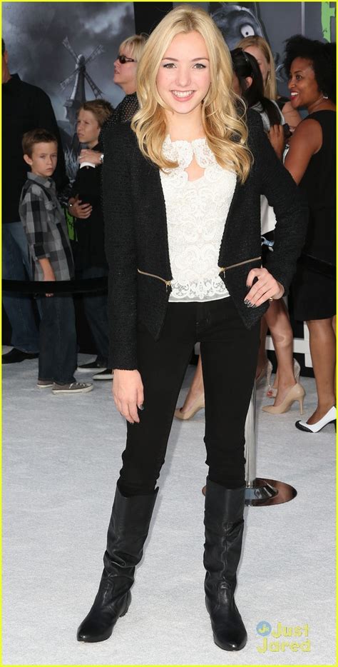 Peyton List Frankenweenie Premiere Photo 497809 Photo Gallery