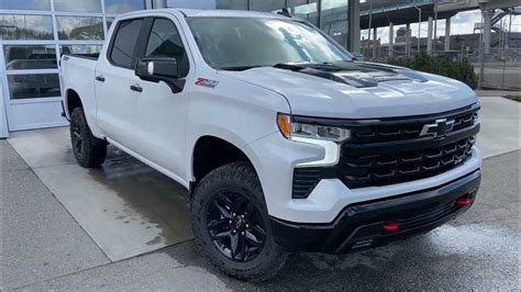 White 2023 Chevrolet Silverado 1500 Lt Trail Boss Review Calgary Ab