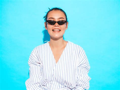 Blue Light Glasses Vs Sunglasses Best For Eye Strain