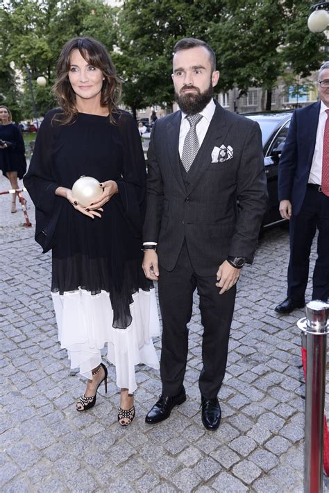 Dzieci Jana Kulczyka PozywajĄ Tvp Domagają Się Prawie PÓŁ Miliona Złotych Co Znalazło Się W