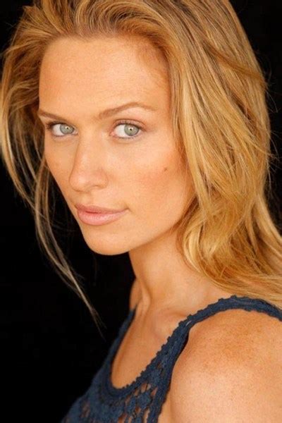 Le Modelle Delle Pubblicità Michaela Mcmanus Per Nespresso What Else
