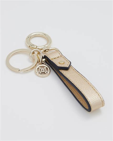 Essential Keychain Peroz