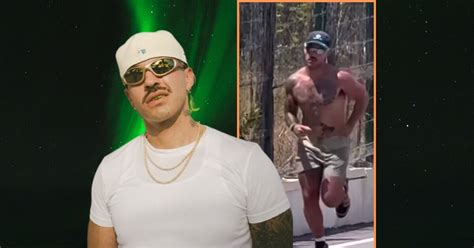 Feid Encendió Las Redes Sociales Al Dejarse Ver Trotando Sin Camisa El Artista Sorprendió Con