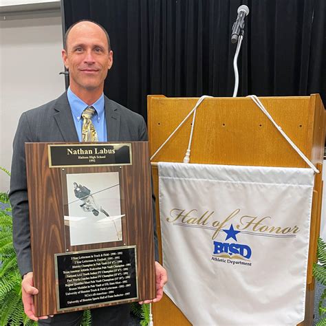 Signature Salute Hall Of Honor Acclaim For Eagle Championship Coach