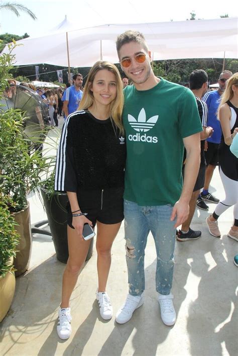 היא רצה הם מתמנגלים אנה ארונוב היא מלכת המרתון