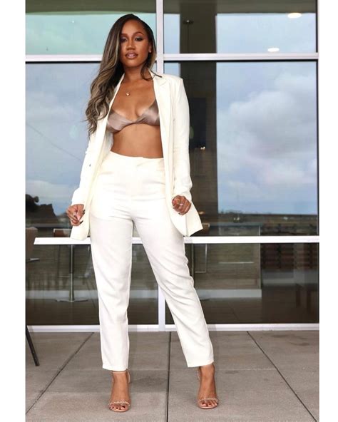 Sydney Mitchells Feet