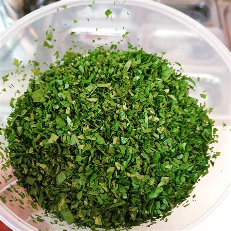 상상더그릴 이태리파슬리 생파슬리 찹은 그저 모양만 내는 건파슬리와는 다르게 맛과 향을 내주는 멋진